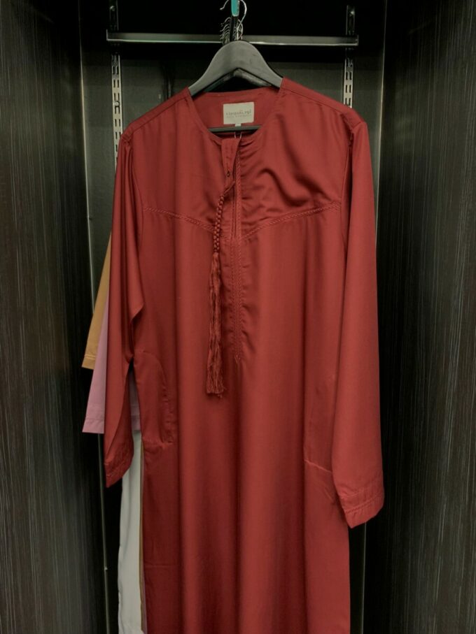 Thoub Al Haramain Emirati Jubbah 2023 – Thoub Alharamain ltd